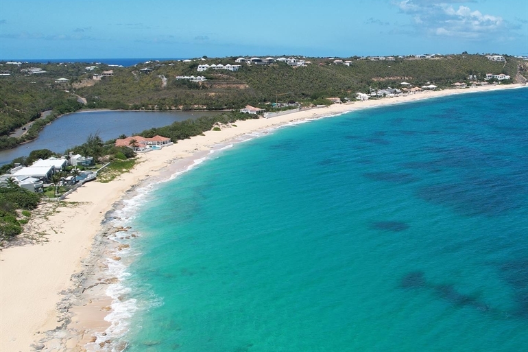 Ou faire voler son drone ? Fiche spot : Saint-Martin, Baie rouge (SAINT ...